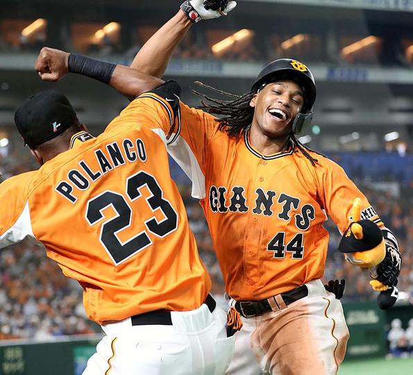 vsDeNA 8回戦 東京ドーム | Gフォト | 読売ジャイアンツ（巨人軍）公式サイト