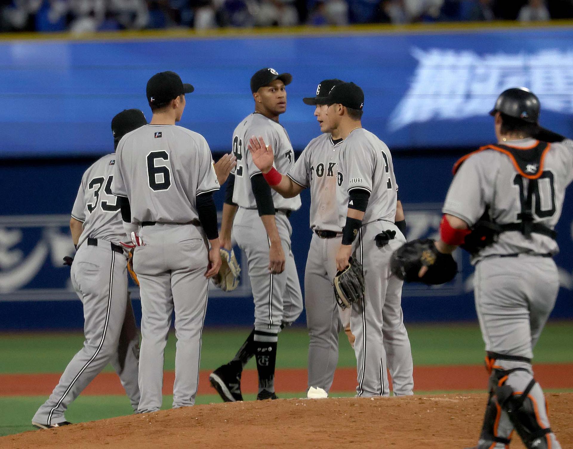 vsDeNA 2回戦 横 浜 | Gフォト | 読売ジャイアンツ（巨人軍）公式サイト