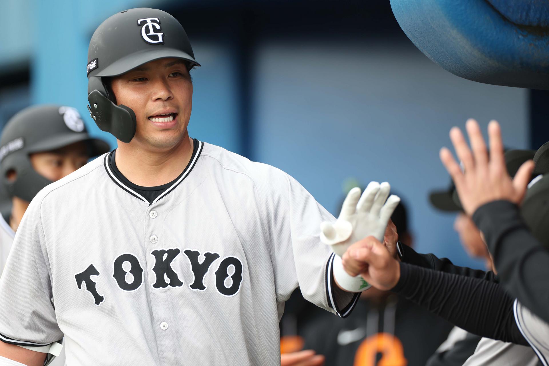 vsDeNA 1回戦 宜野湾 | Gフォト | 読売ジャイアンツ（巨人軍）公式サイト