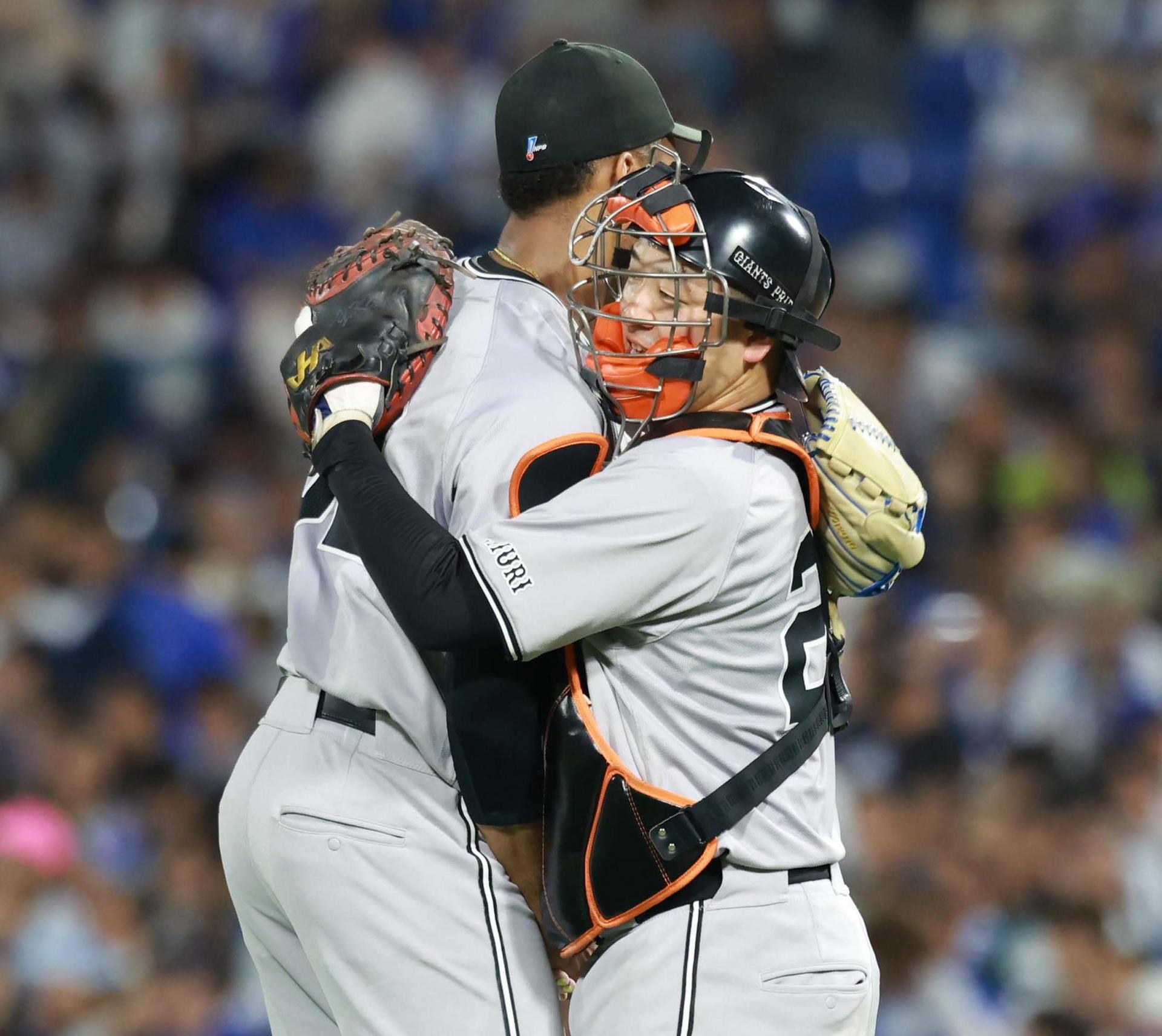 vsDeNA 12回戦 横 浜 | Gフォト | 読売ジャイアンツ（巨人軍）公式サイト